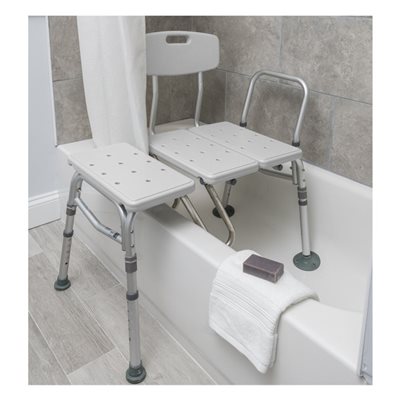 Banc de transfert de bain avec guide de rideau.